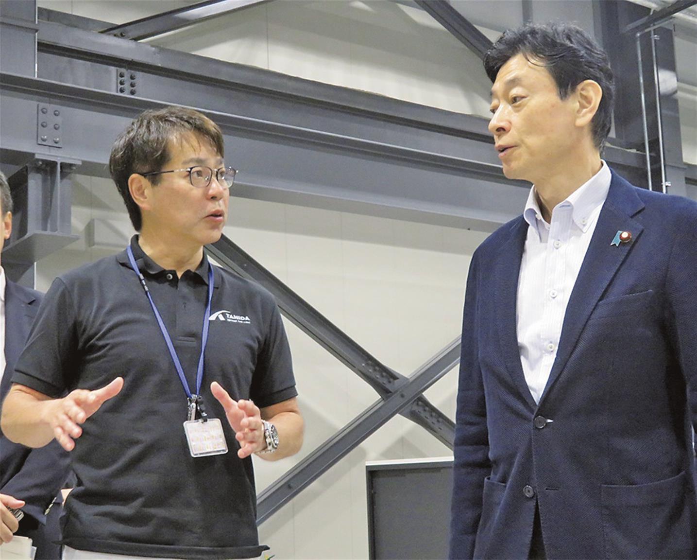 西村経済産業大臣／軽金属鋳物の「TANIDA」視察／「北陸企業の先進的活動」把握 | 日刊鉄鋼新聞 Japan Metal Daily